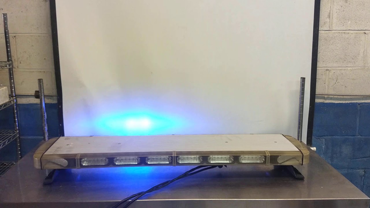 Whelen Liberty LFL Liberty LED 49" SX8BBBB Light Bar - YouTube