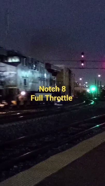 UP 7074 at Full Throttle - YouTube