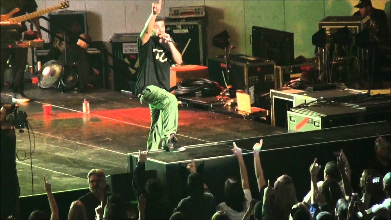 Drake - Miss Me (Live) (HD) University of Illinois Urbana, Champaign ...