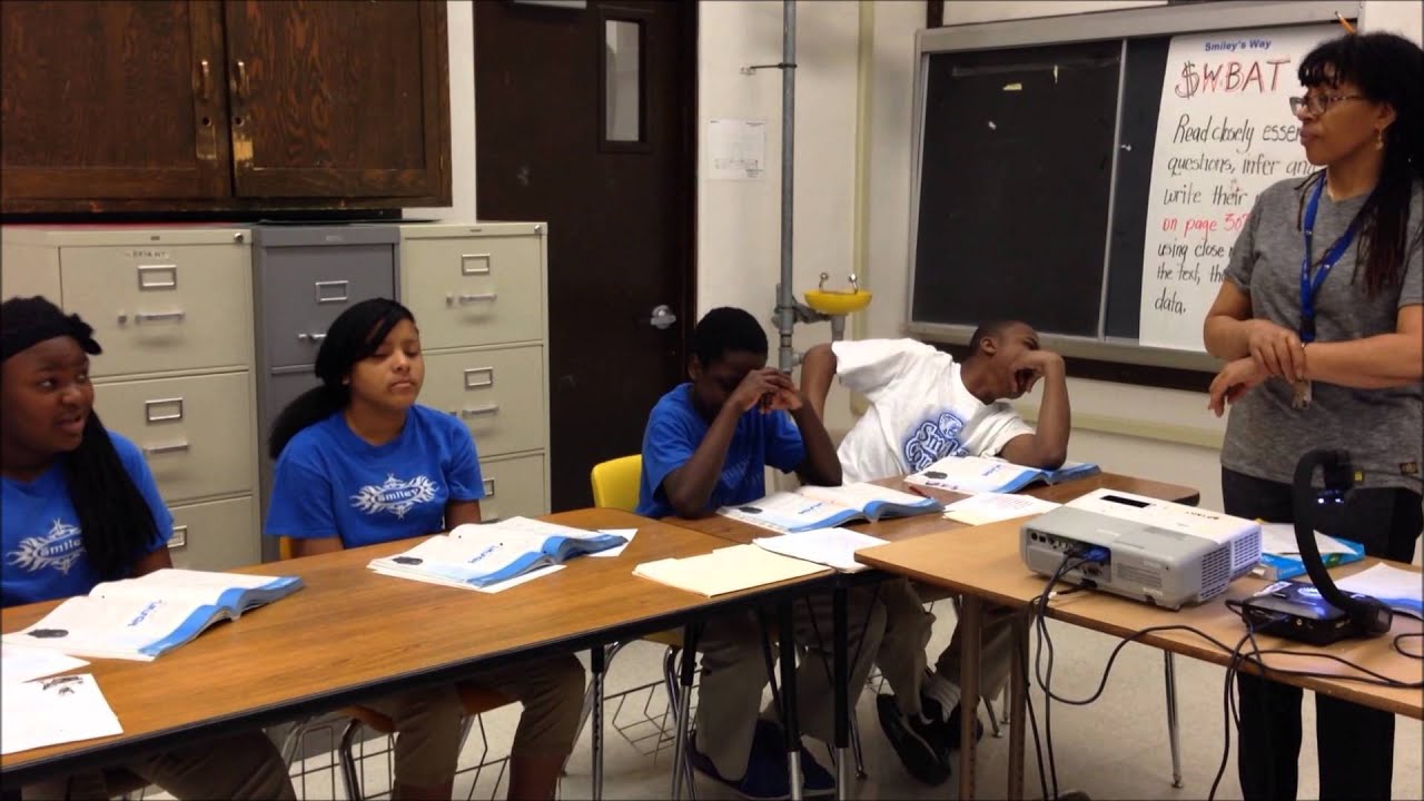 Smiley Middle School 8th grade lesson 03262014final - YouTube
