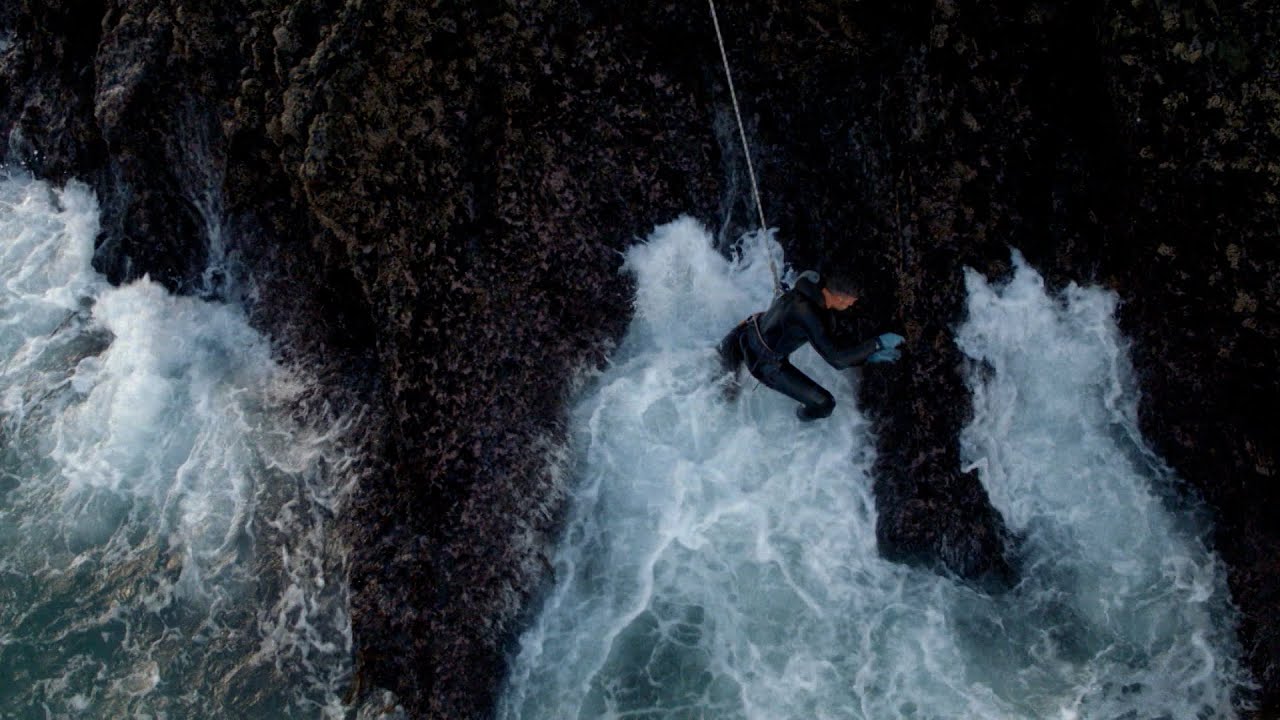 La dura jornada de los percebeiros gallegos | NATIONAL GEOGRAPHIC ...
