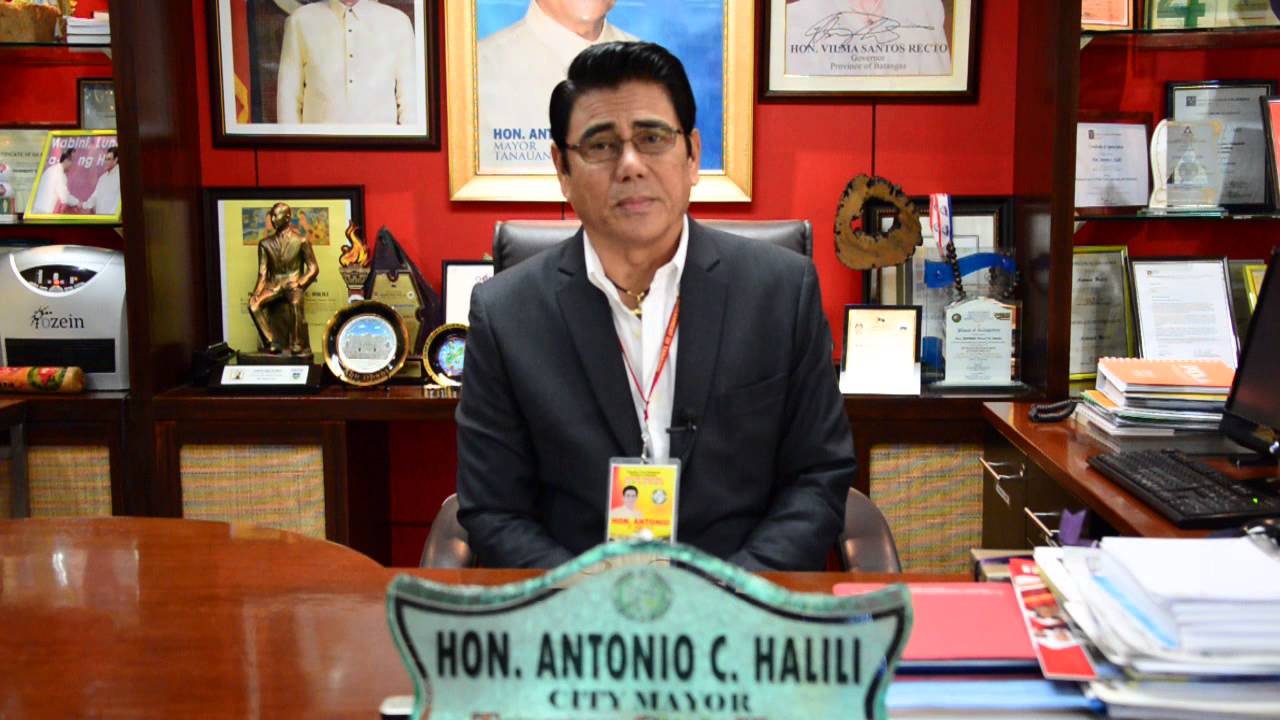 Robin Padilla pinakiusapan ni Mayor Thony Halili - YouTube