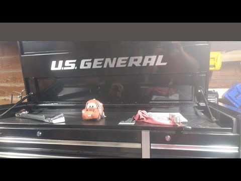 Brrrrrr it's a cold wet Monday - YouTube