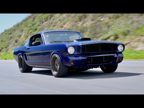 Gebaut mit einem Ford 427-angetriebenen Mustang Fastback von 1965 [4K]