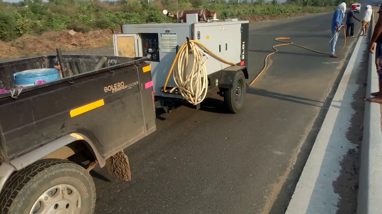 Road cleaning by ELGI air compressor #elgipg300-100 - YouTube