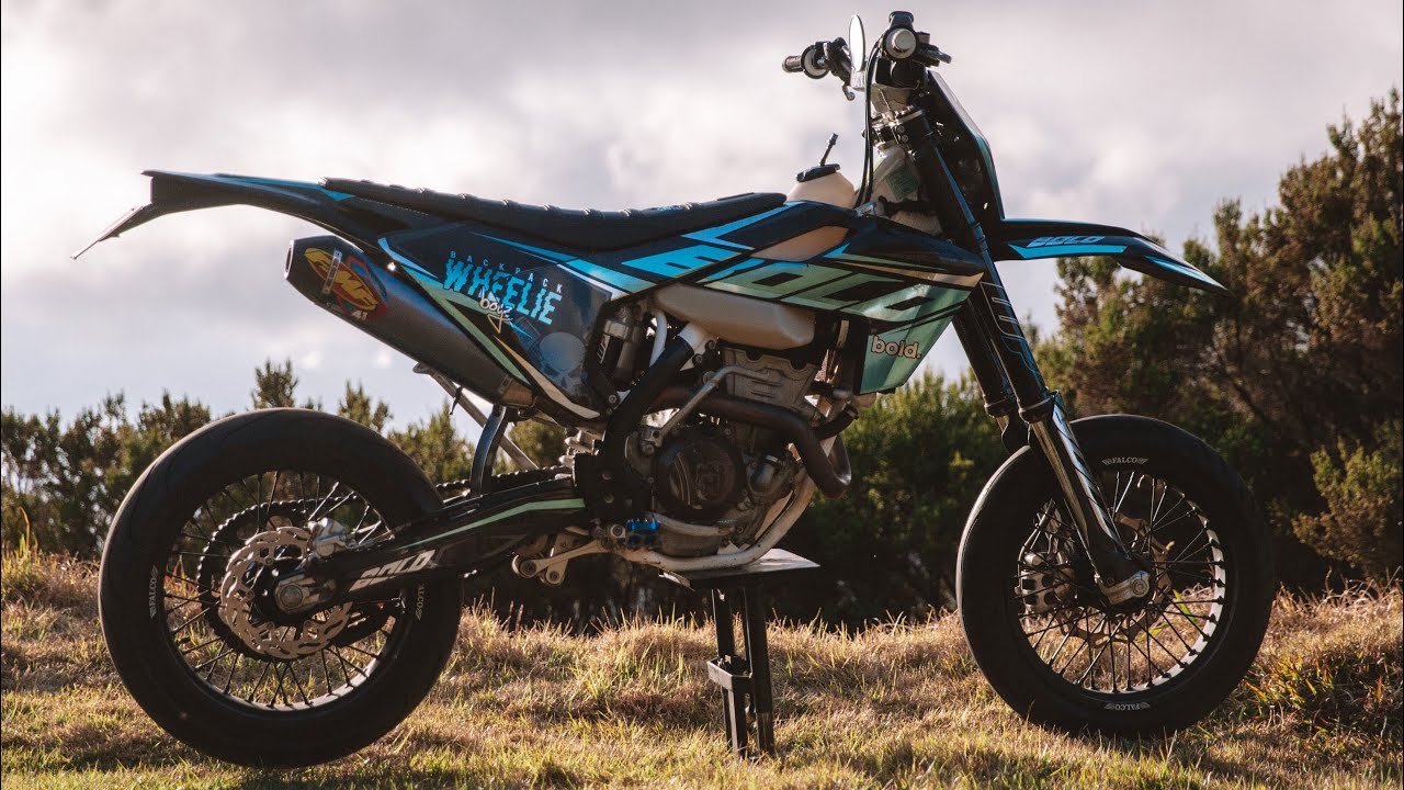 SUMMER SUPERMOTO BUILD - YouTube