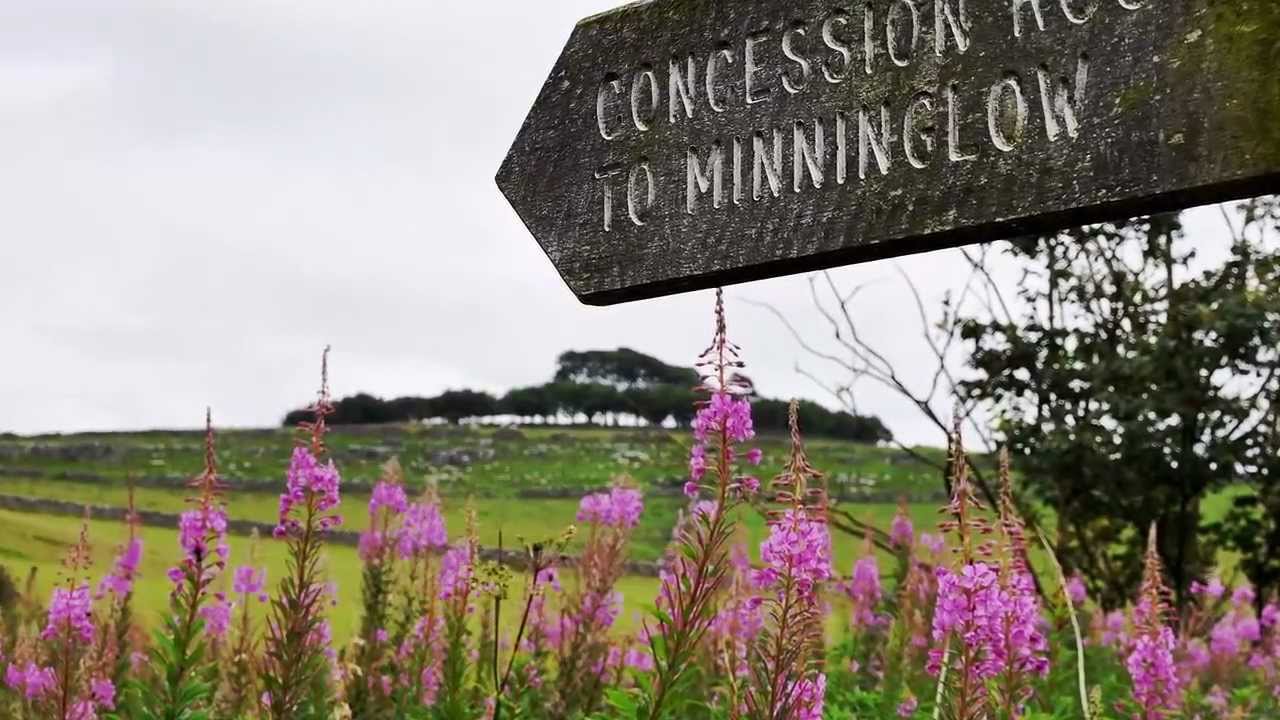 Minning Low - Neolithic Barrow - Peak District, England. Music: Gerald ...