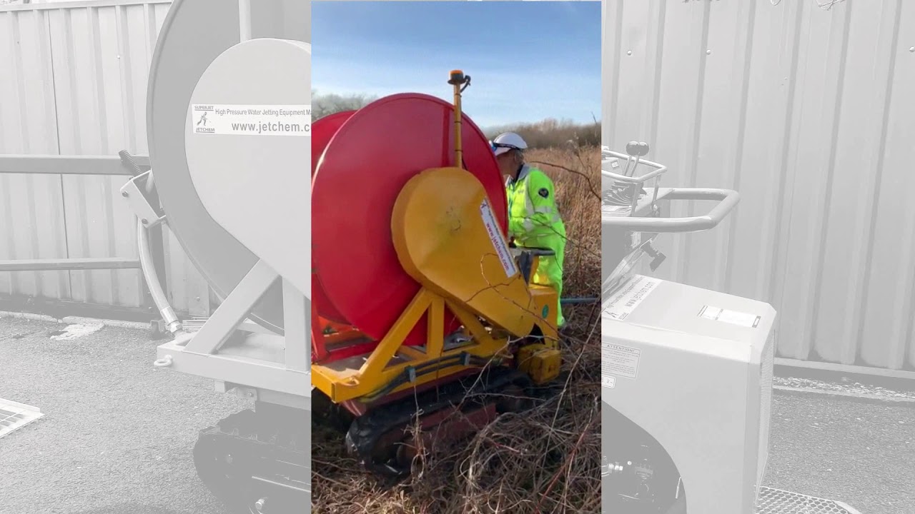 Tracked Remote Jetting Reel - YouTube