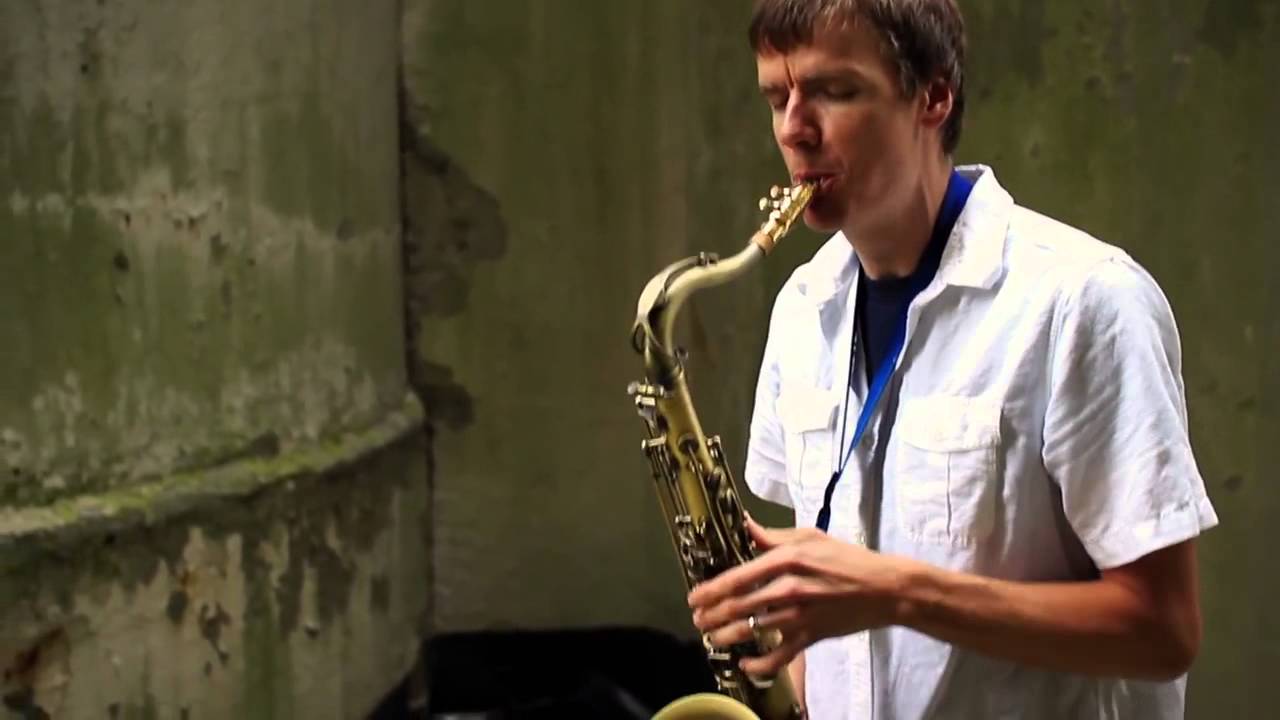 MJF|2014-Internet|Round-Saxophone-Derek-Brown-USA-03 - YouTube