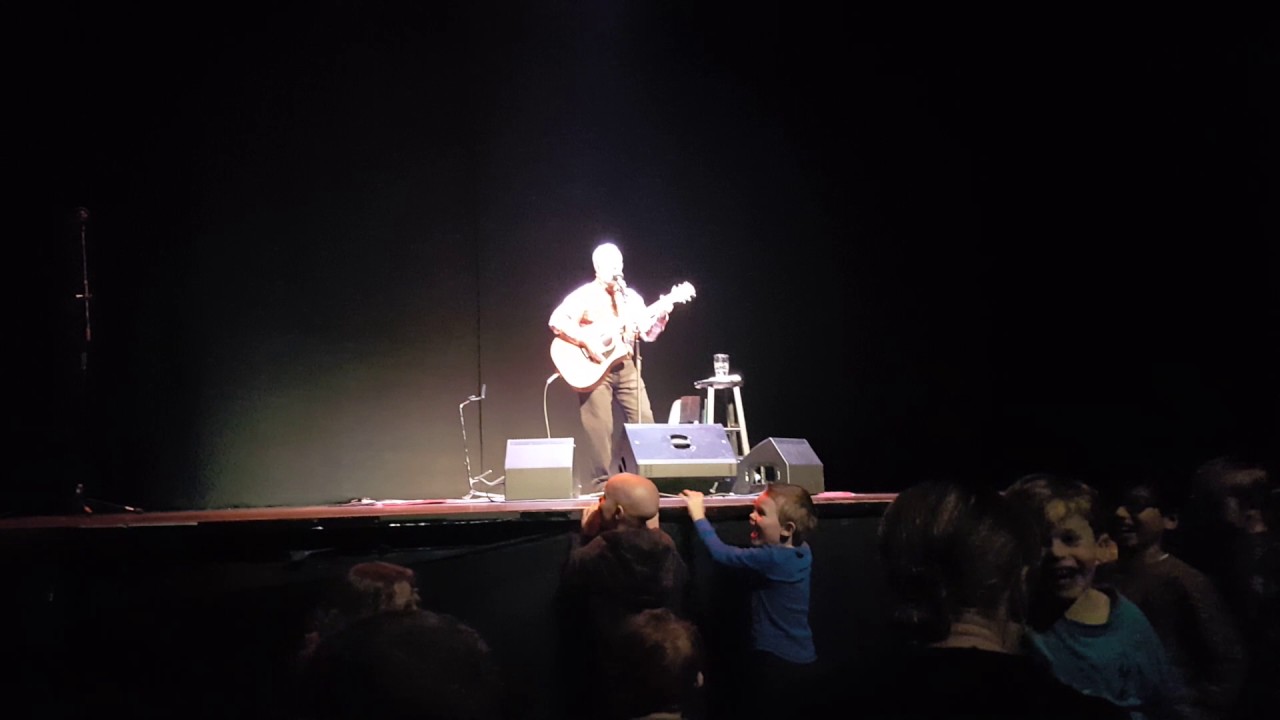 Raffi live concert(1) - YouTube