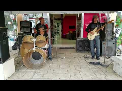 JOSE ALFREDO ESCOTO Y SU BANDA - YouTube