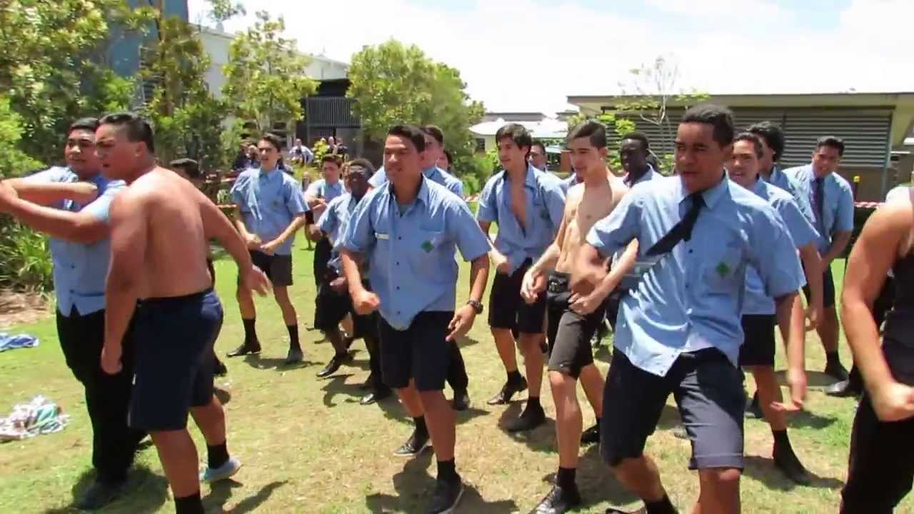 Forest Lake State High School Graduation Hakas 2013 - YouTube