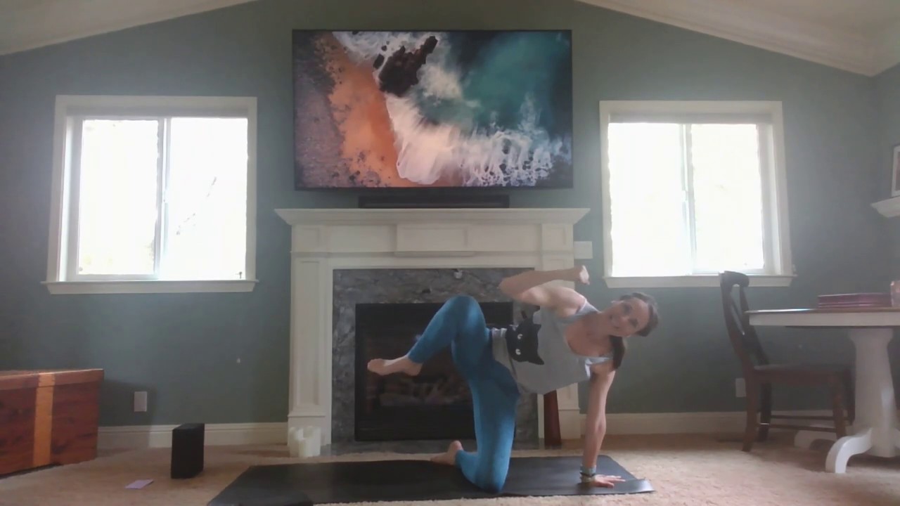 Yoga with EMW- Flow, Sweat and GET STRONGER! Vinyasa Flow #7 Again ...