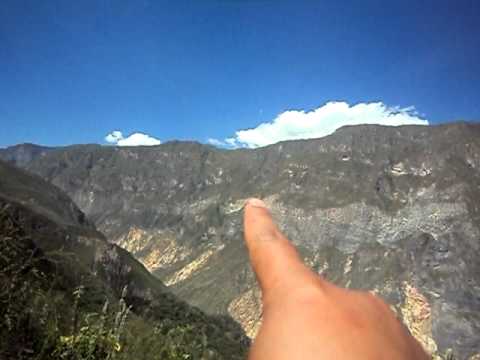 BAJADA AL CAÑON DEL COLCA- NABIL HAMIDEH ABSI - YouTube