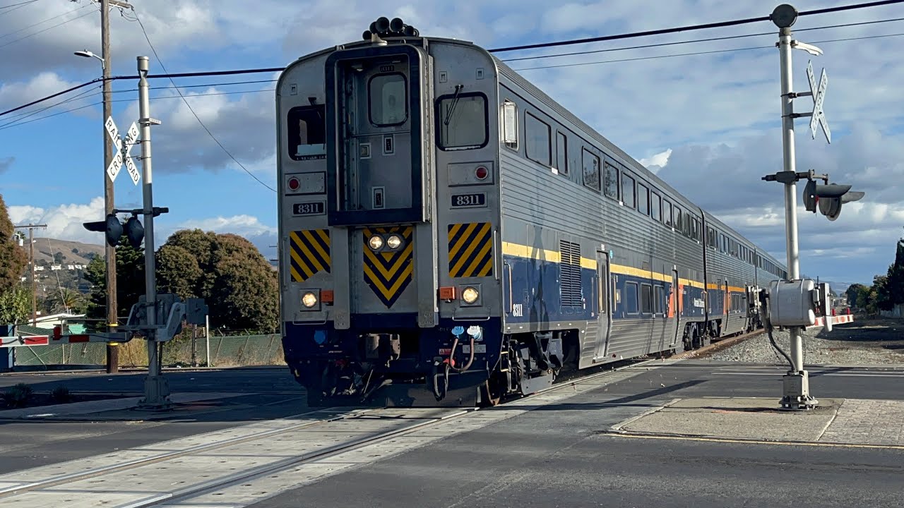 CDTX 8311 leads for Amtrak Capital Corridor train 538 at Tennyson Road ...