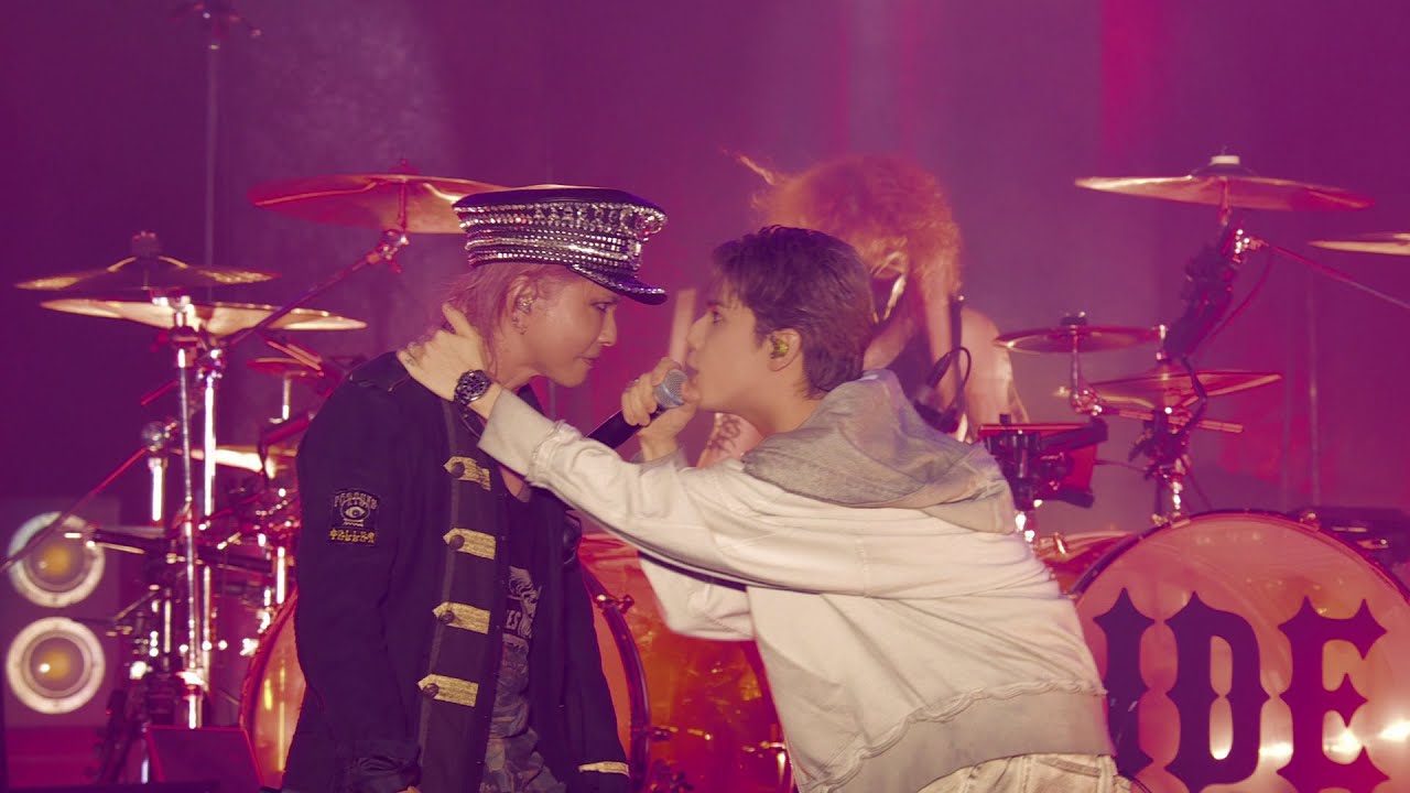 HYDE - 夢幻 (with Hiro from MY FIRST STORY) - YouTube