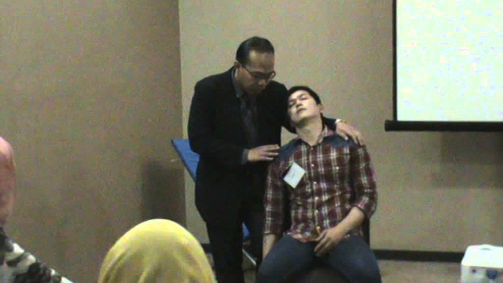 CARA MUDAH MELAKUKAN Induksi HIPNOTIS TTT dalam Pelatihan Hypnotherapy ...