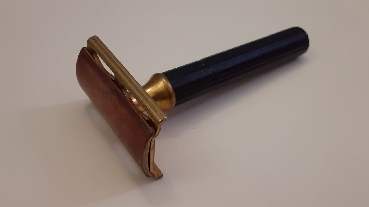 Gillette Contract Tech Shave - YouTube