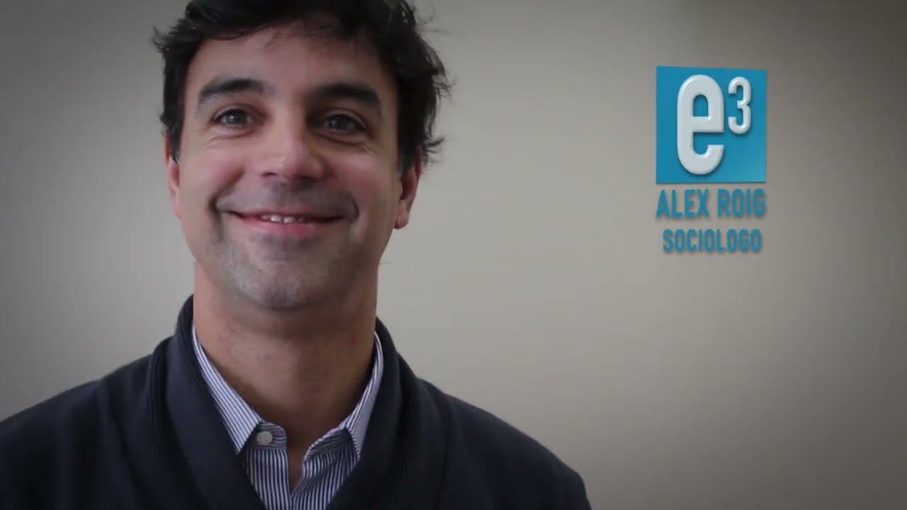 Economía en 3 Minutos - E3 - Alex Roig - YouTube