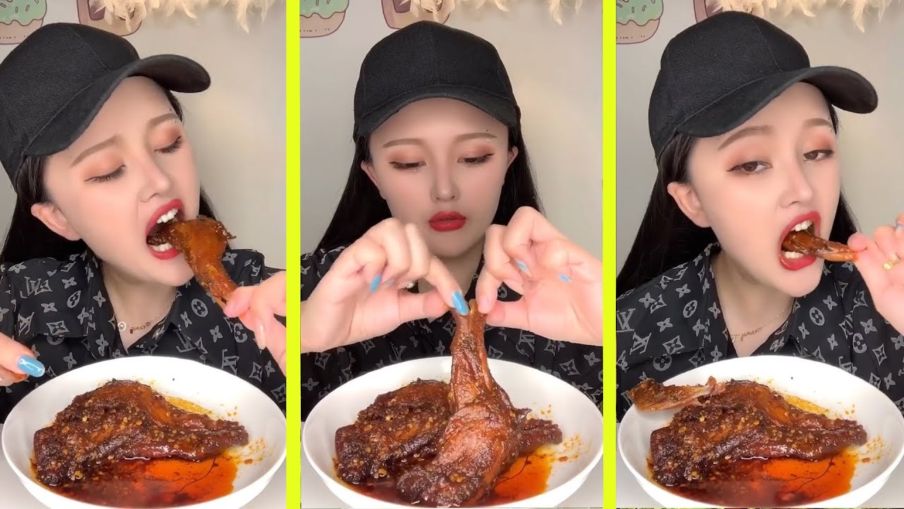 DONA eat Hot Dog Mukbang Mozzarella Corn Dogs 핫도그 먹방 DONA 도나 - YouTube