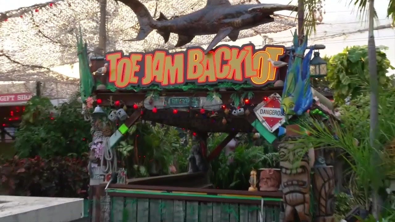 Feel the vibration as Toe Jam Backlot in Wynwood debuts Fluffy Cloud’s ...