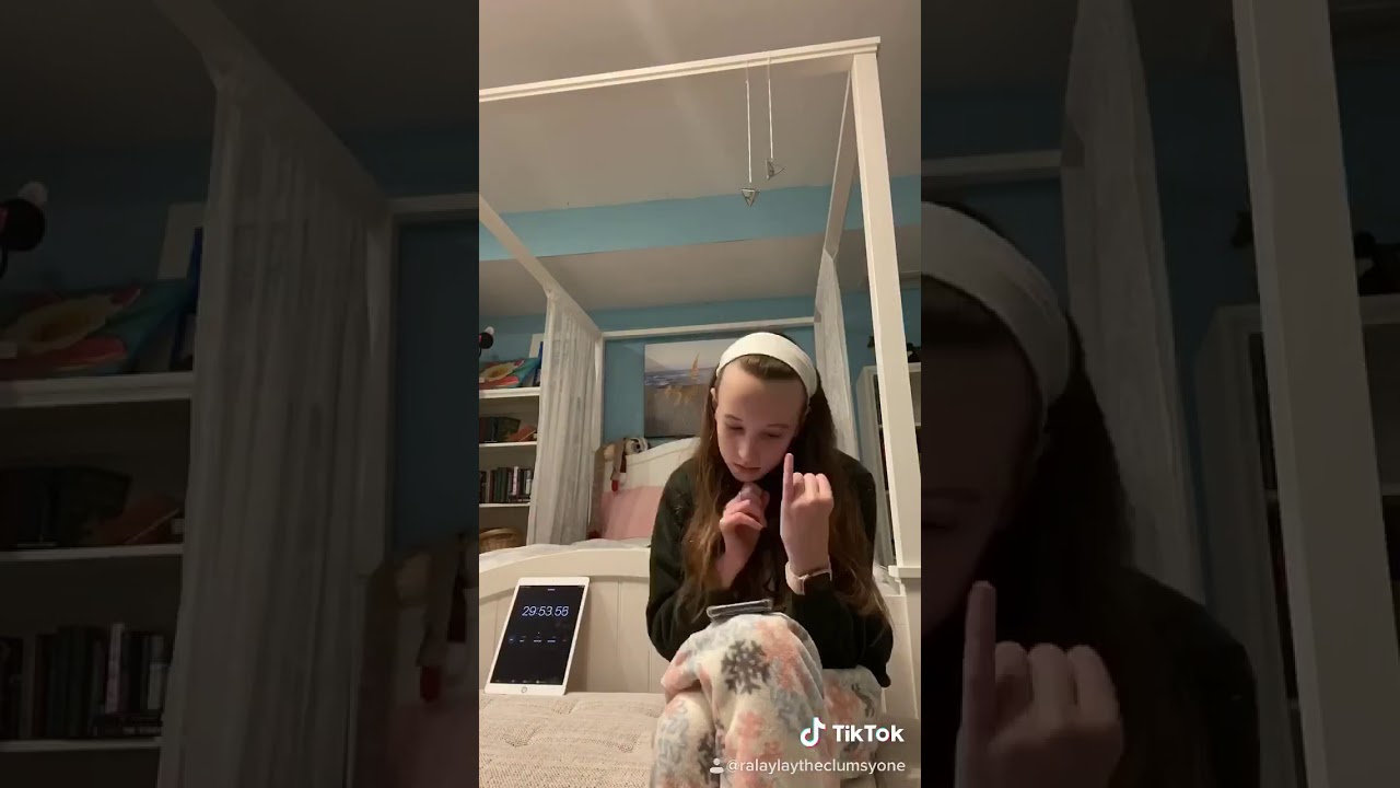 The World Record For The Longest Time Holding Out Your Pinky Finger (1: ...