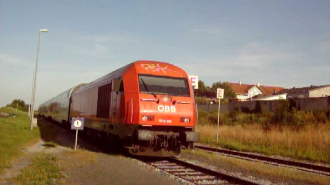 OBB 2016 028 + OBB 86-33 022-3 in Neckenmarkt-Horitschon, 29. 08. 2011 ...