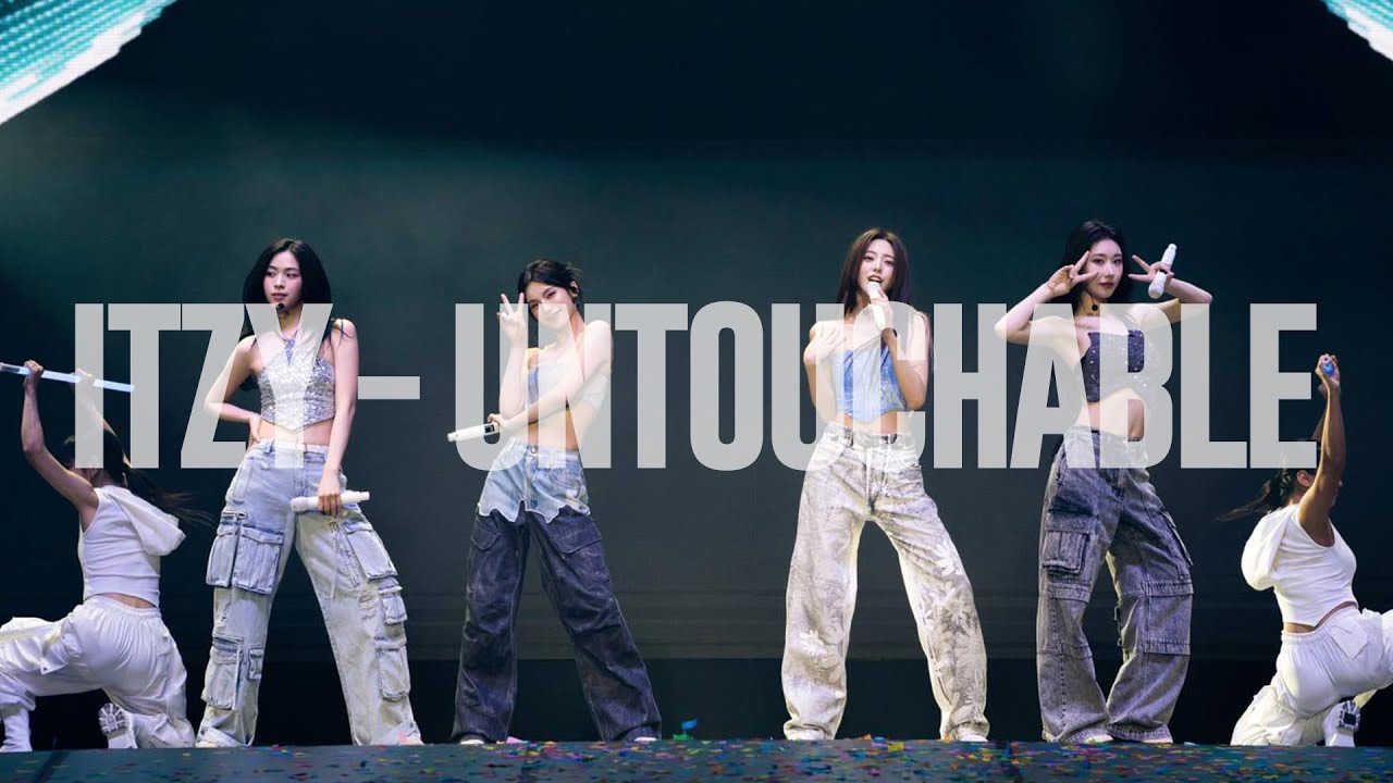 ITZY (Untouchable) LIVE At Born To Be World Tour Manila - YouTube