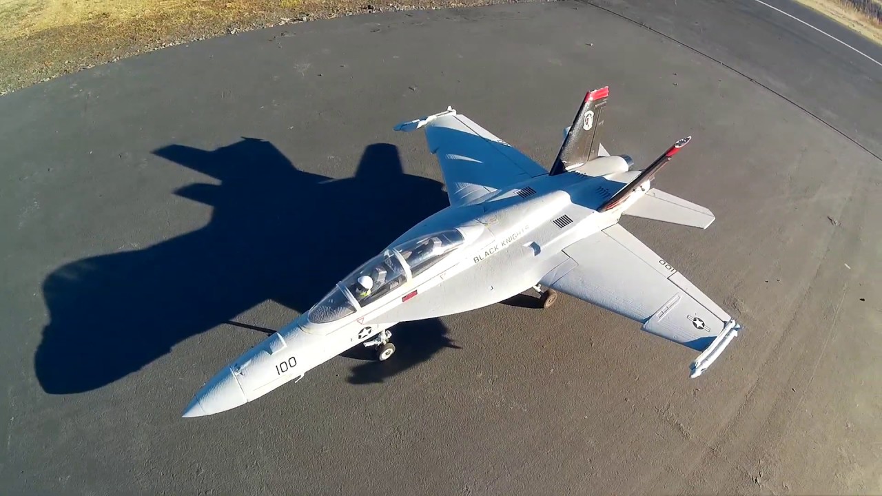 F/A-18 formation with Frank at LFE - YouTube