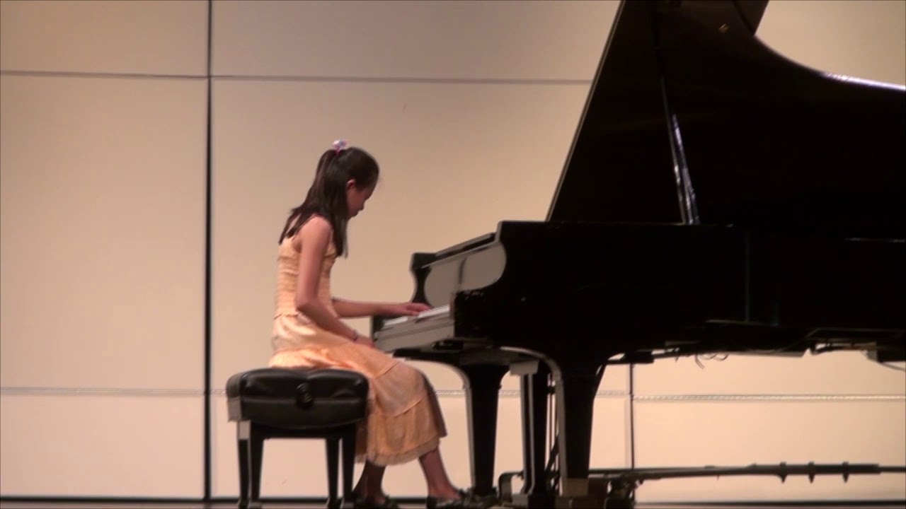 Erica Piano - YouTube