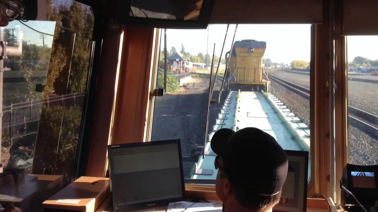 Union Pacific Rail Inspection Car - YouTube