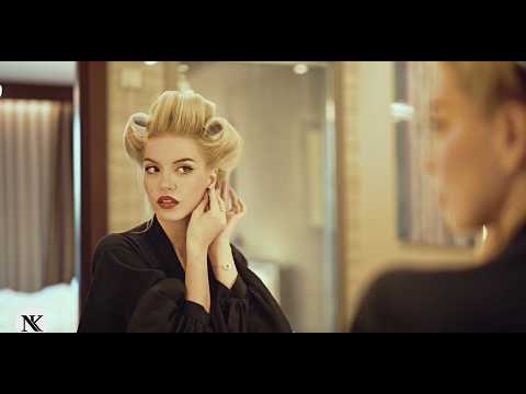 Tuana Yılmaz as Marilyn Monroe (\