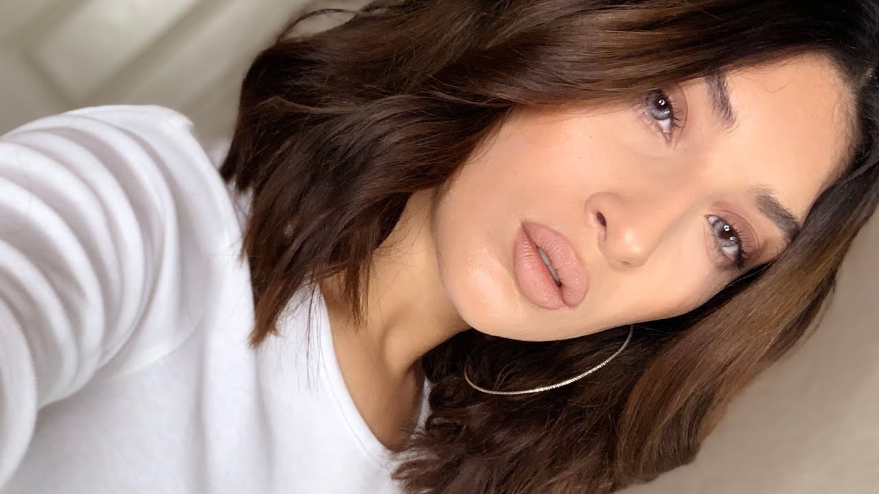 Desio Contact Lenses Try On Review - YouTube