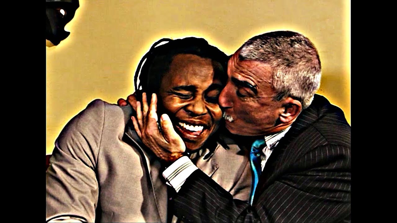 Akasya Durağı - Uyanık Usman Aga Obama'ya Akraba Oluyor - YouTube