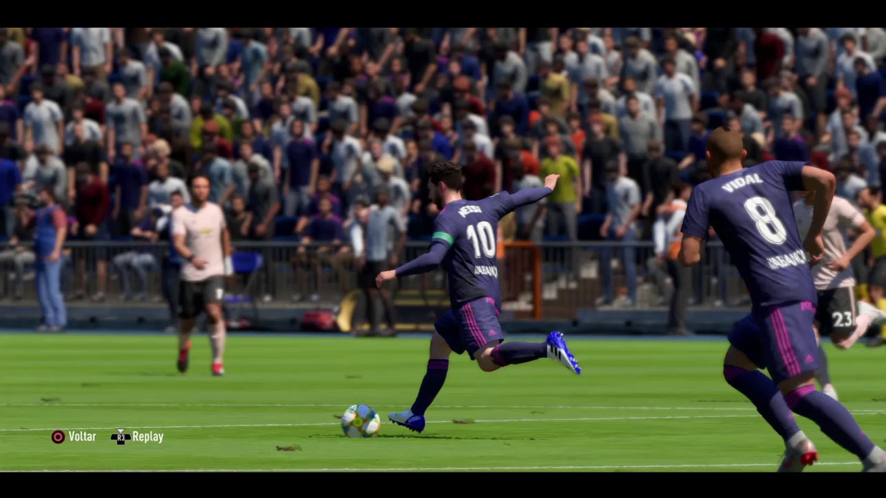 Gol de meio campo com Messi Fifa19 - YouTube