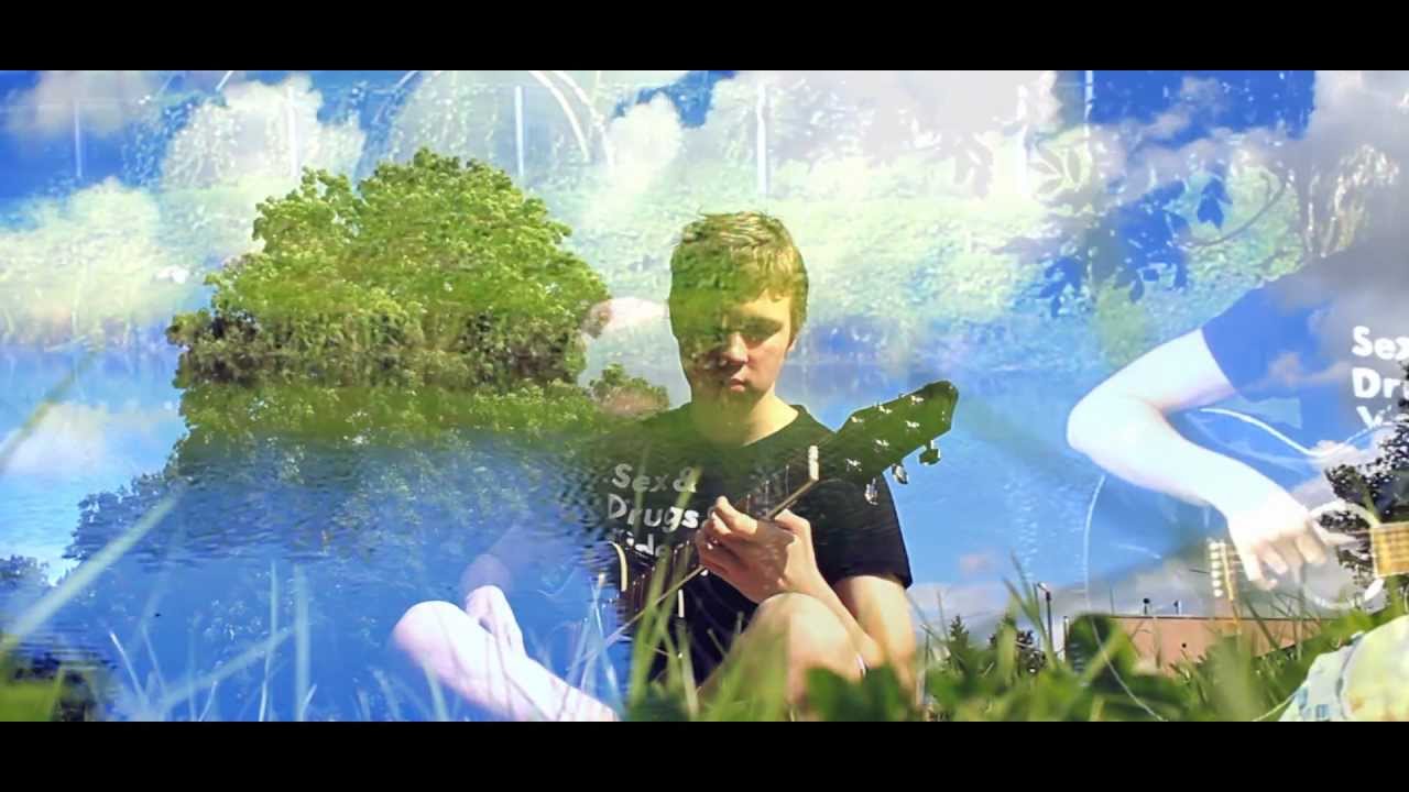 А white cloud of that summer (Kotaro Oshio cover) - YouTube