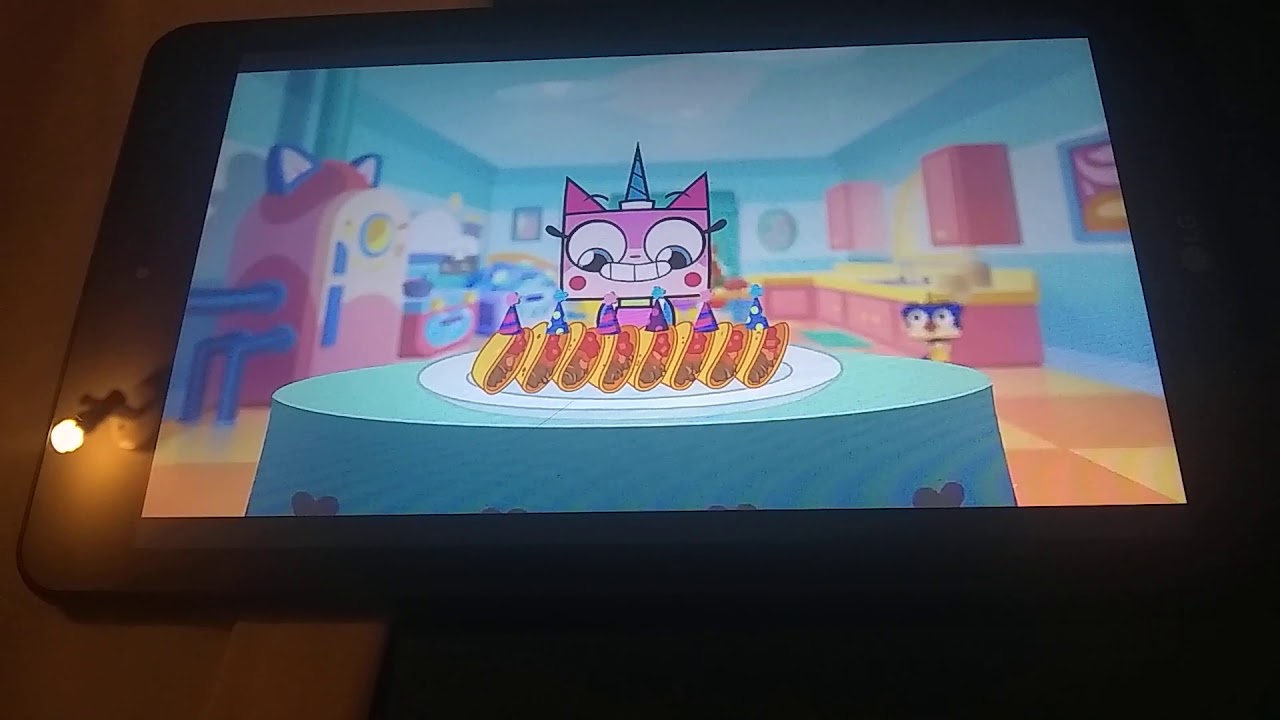 Unikitty: I'm having tacos who's hungry? - YouTube