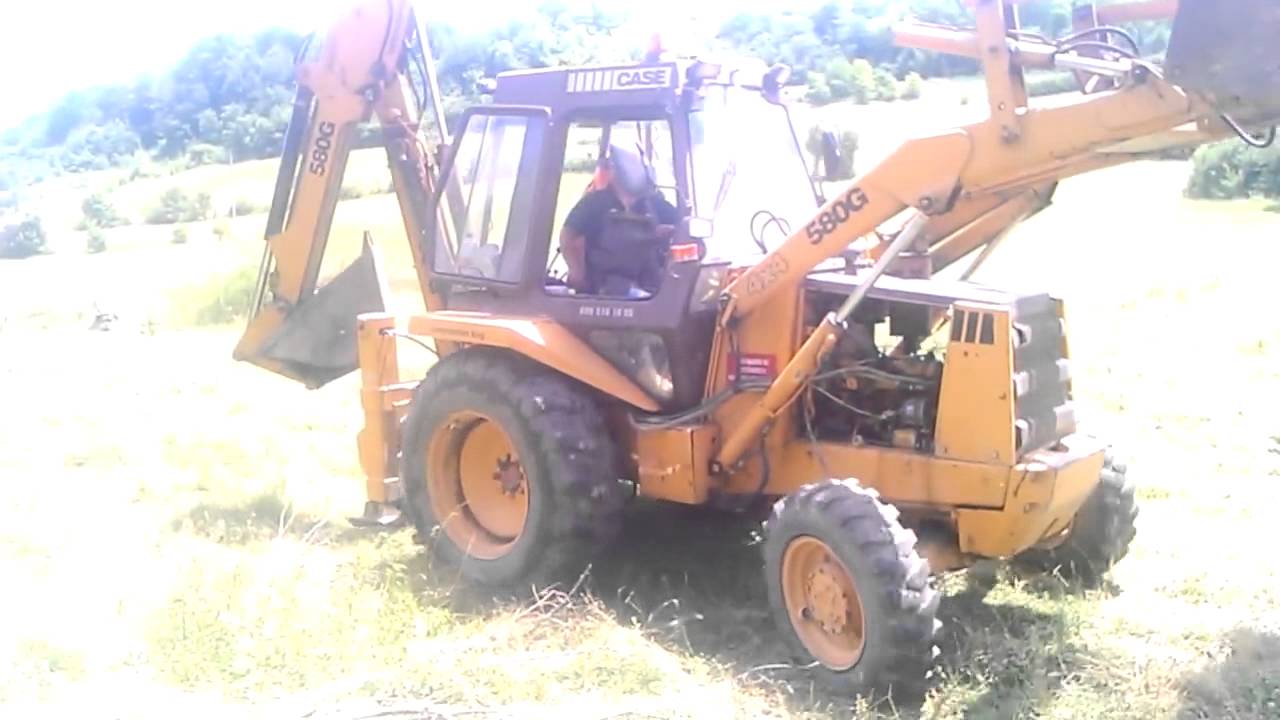 CASE 580 G U akciji - YouTube