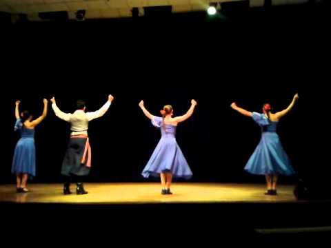 Compañía Malka de Tango y Folklore Argentino (el gallo flaco).mp4 - YouTube