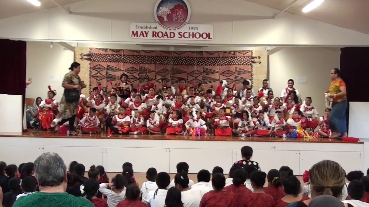 May Road School Fia Fia Night 2019 Tongan Group Māʻuluʻulu - YouTube