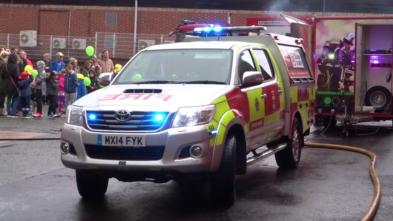 West Midlands Fire Service Brigade Response Vehicle MX14 FYK (422 ...