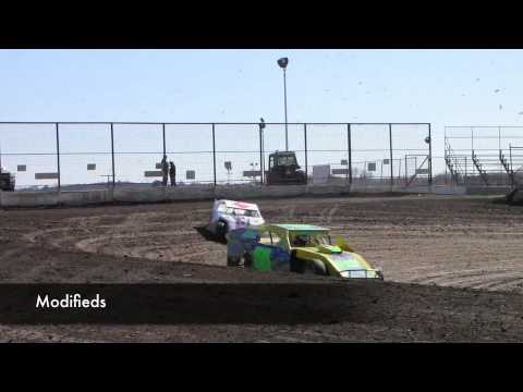 Cowtown Speedway Practice - YouTube