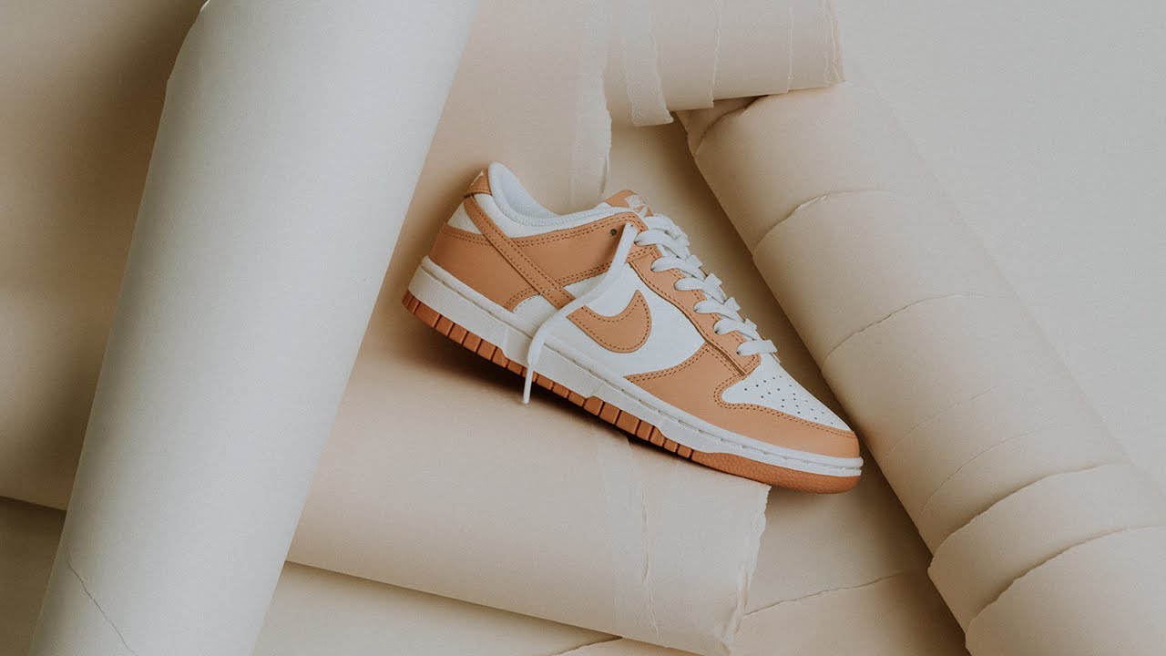 NIKE Dunk Low 'Harvest Moon' DD1503 114 - YouTube