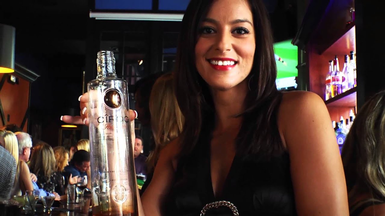 Mighty Mongo TheOceans SampleVideo - YouTube