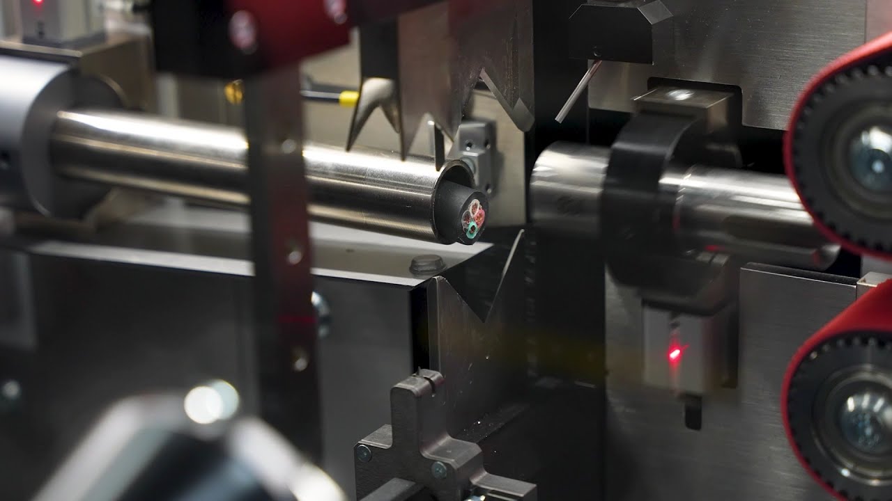 Schleuniger MegaStrip 9680 | Lonestar Integrated Solutions - YouTube