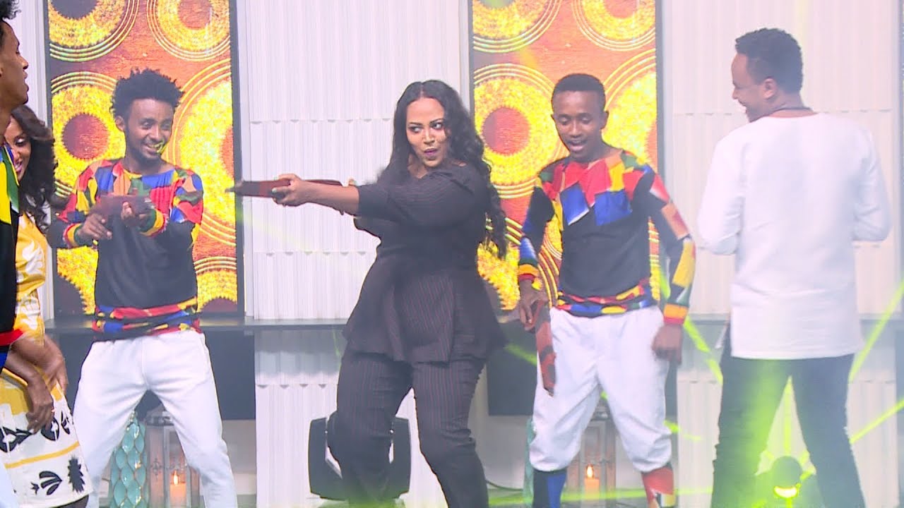 ድምፃዊ ቃቆ ጌታቸዉ አዲሱ ዞርዞር ሙዚቃዉን በእሁድን በኢቢኤስ/Kako Getachew Zorzor Live ...