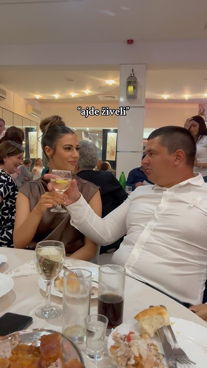 U ovoj kući se zna ko pije a ko vozi - YouTube