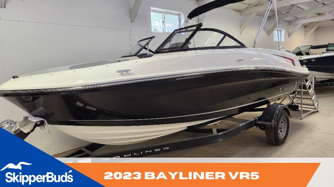 2023 Bayliner VR5 Bowrider Boat Tour SkipperBud's - YouTube