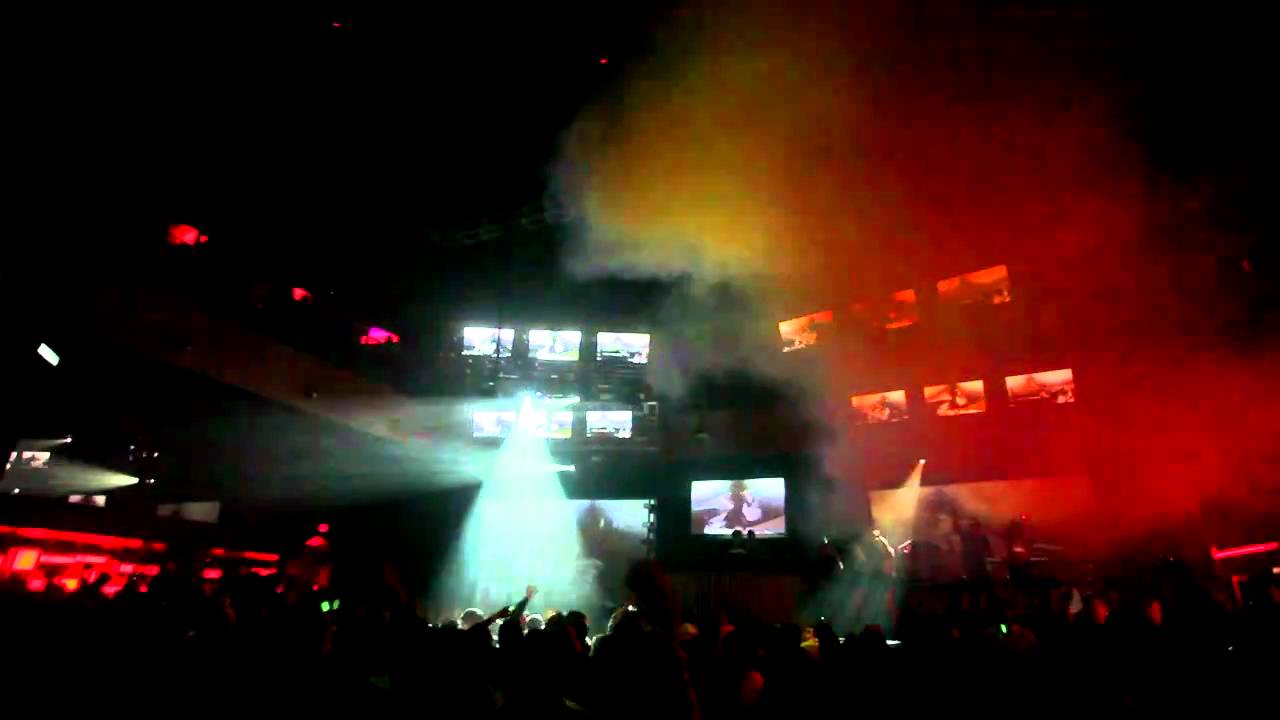 Paul Oakenfold @ Perfecto Vegas @ Rain Nightclub - YouTube