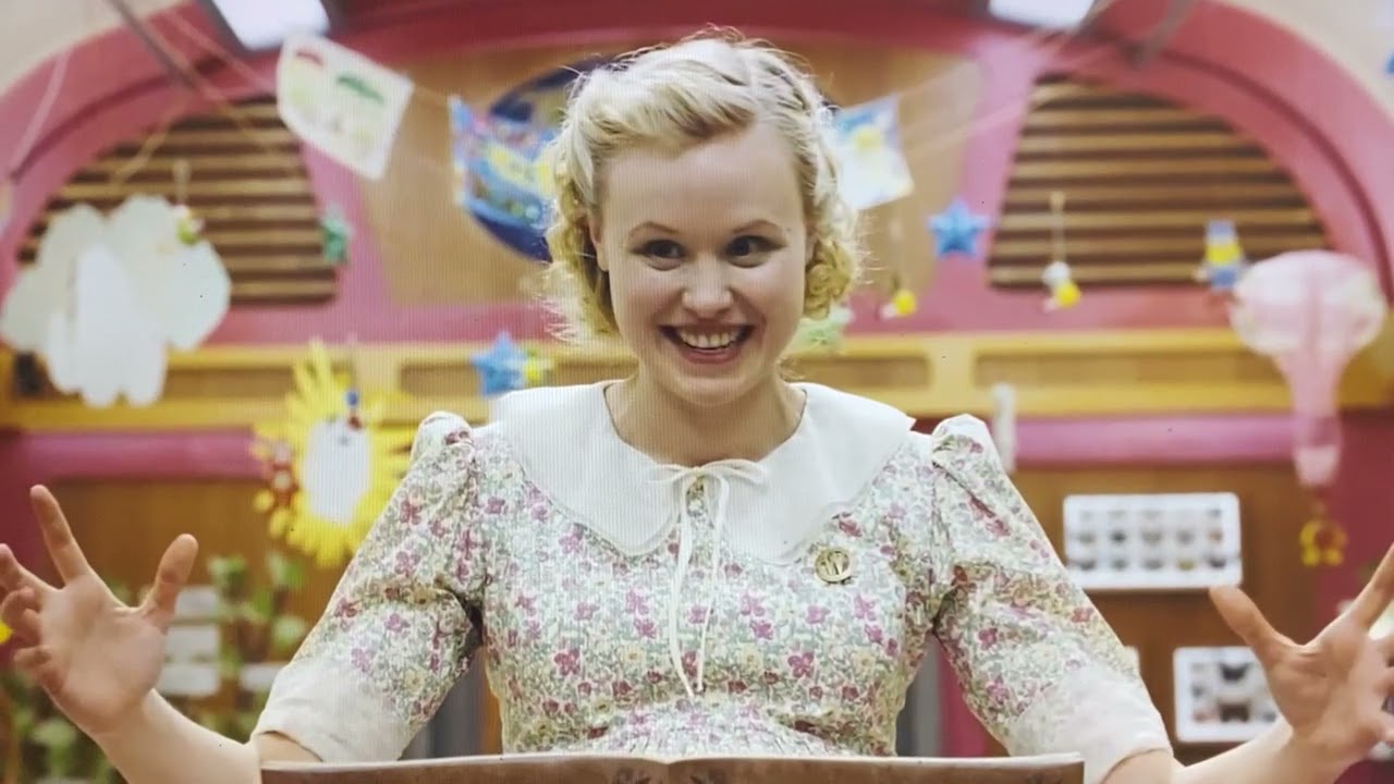 Snowpiercer Classroom Scene - YouTube